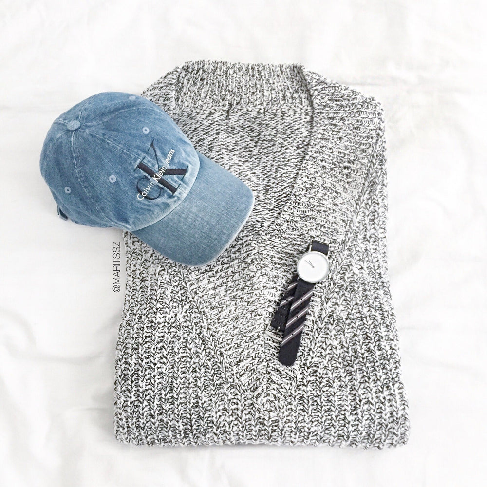 #ootd Black Razor Strap