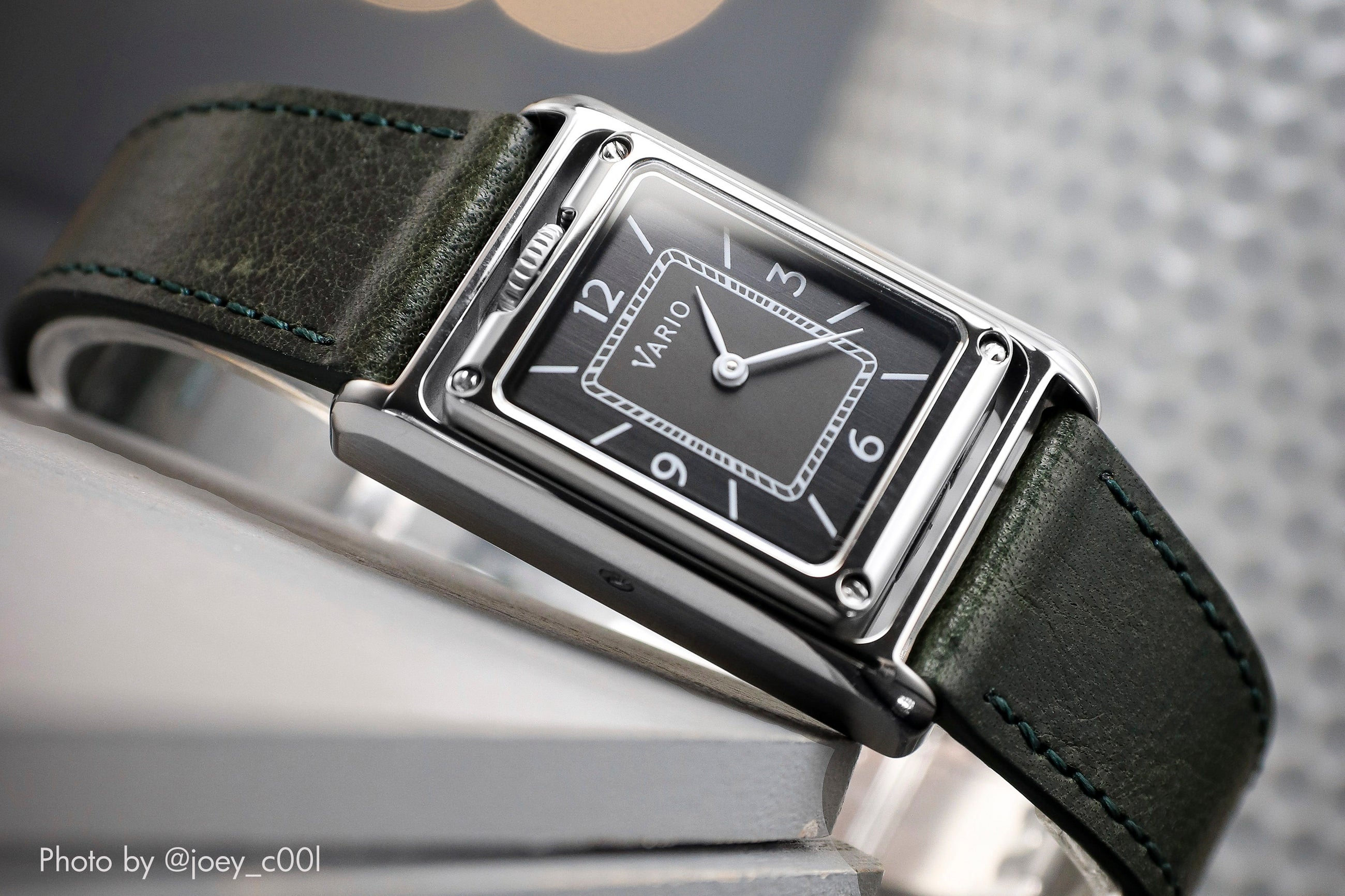 Vario VERSA Reversible Dual Time Gunmetal-White Enamel Watch